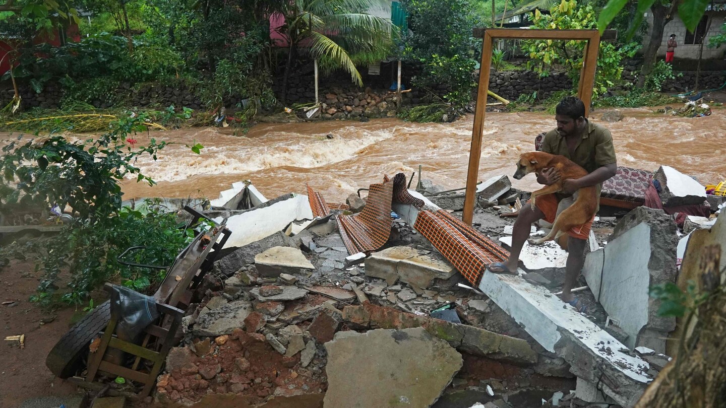 Deadly floods, landslides bring south India monsoon death toll to 35 ...