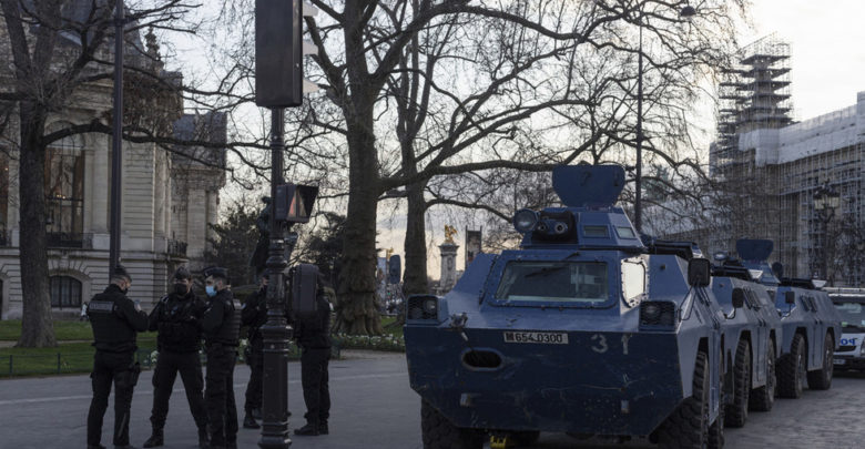 Paris braces for ‘Freedom Convoy’ (VIDEOS) — Analysis - Mass News